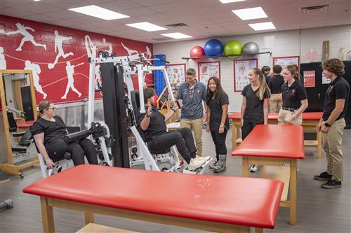 Sports Medicine Academy / Sports Medicine Academy